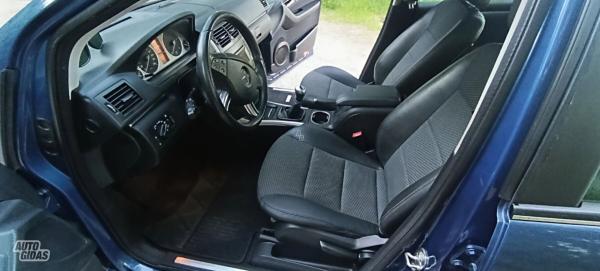 Mercedes-Benz 180 2011 in Skuodas, with an engine capacity of 2.00 L and mileage of 241 thousand km for 2990 €, photo 9 on AUTOMOTO.COM.LV