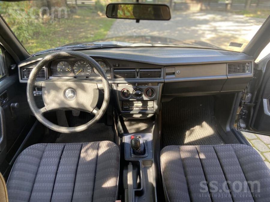 Melns Mercedes-Benz 190 1990 Rīga, ar dzinēja tilpumu 1.80 L un nobraukumu 389 tūkst. km par 3500 €, foto 7 vietnē AUTOMOTO.COM.LV
