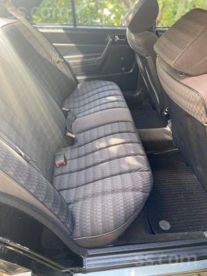 Melns Mercedes-Benz 190 1990 Rīga, ar dzinēja tilpumu 1.80 L un nobraukumu 389 tūkst. km par 3500 €, foto 10 vietnē AUTOMOTO.COM.LV