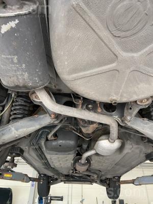 Melns Mercedes-Benz 190 1990 Rīga, ar dzinēja tilpumu 1.80 L un nobraukumu 389 tūkst. km par 3500 €, foto 12 vietnē AUTOMOTO.COM.LV