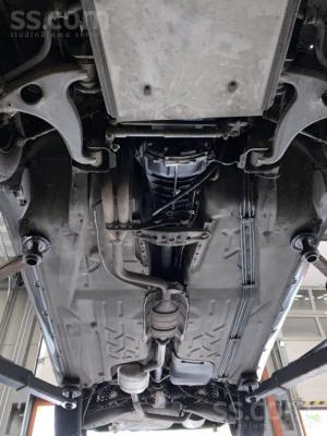 Melns Mercedes-Benz 190 1990 Rīga, ar dzinēja tilpumu 1.80 L un nobraukumu 389 tūkst. km par 3500 €, foto 15 vietnē AUTOMOTO.COM.LV