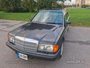 Melns Mercedes-Benz 190 1991 Tallina, ar dzinēja tilpumu 2.00 L un nobraukumu 211 tūkst. km par 4250 €, foto 3 vietnē AUTOMOTO.COM.LV