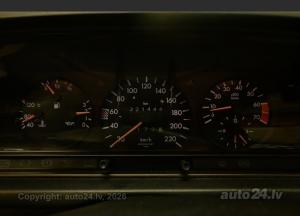 Melns Mercedes-Benz 190 1992 Tallina, ar dzinēja tilpumu 2.00 L un nobraukumu 221 tūkst. km par 4999 €, foto 7 vietnē AUTOMOTO.COM.LV