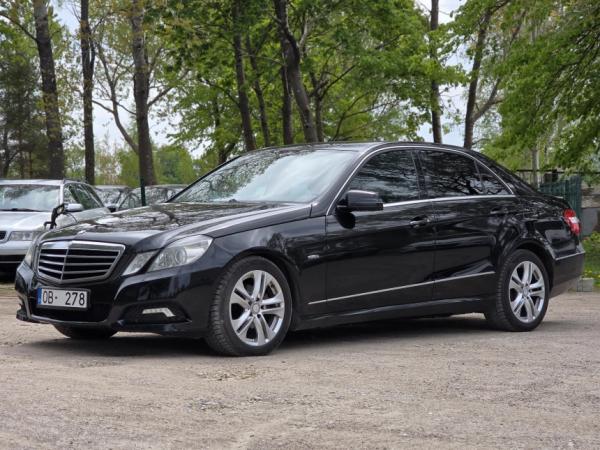 Melns Mercedes-Benz 190 2009 Rīga, ar dzinēja tilpumu 2.20 L un nobraukumu 320 tūkst. km par 7200 €, foto 2 vietnē AUTOMOTO.COM.LV