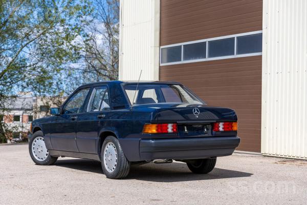 Zils Mercedes-Benz 190 1992 Talsi, ar dzinēja tilpumu 1.80 L un nobraukumu 116 tūkst. km par 6900 €, foto 9 vietnē AUTOMOTO.COM.LV