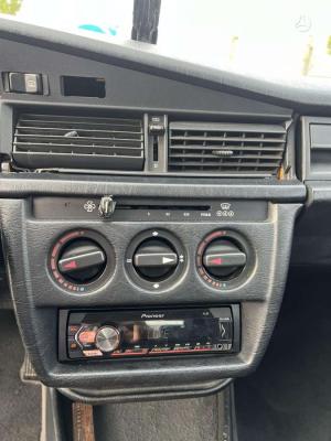 Brūns Mercedes-Benz 190 1989 Gargždai, ar dzinēja tilpumu 2.00 L un nobraukumu 306 tūkst. km par 3000 €, foto 13 vietnē AUTOMOTO.COM.LV