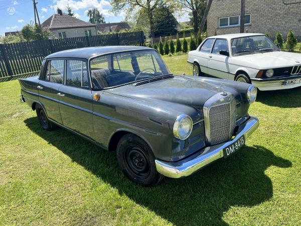 Pelēks Mercedes-Benz 190 1964 Kauņa, ar dzinēja tilpumu 1.90 L un nobraukumu 0 tūkst. km par 8100 €, foto 1 vietnē AUTOMOTO.COM.LV