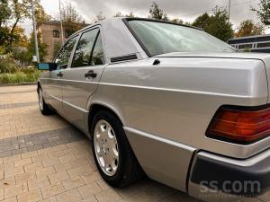Pelēks Mercedes-Benz 190 1993 Rīga, ar dzinēja tilpumu 1.80 L un nobraukumu 307 tūkst. km par 4275 €, foto 9 vietnē AUTOMOTO.COM.LV