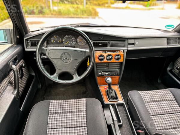 Pelēks Mercedes-Benz 190 1993 Rīga, ar dzinēja tilpumu 1.80 L un nobraukumu 307 tūkst. km par 4275 €, foto 11 vietnē AUTOMOTO.COM.LV