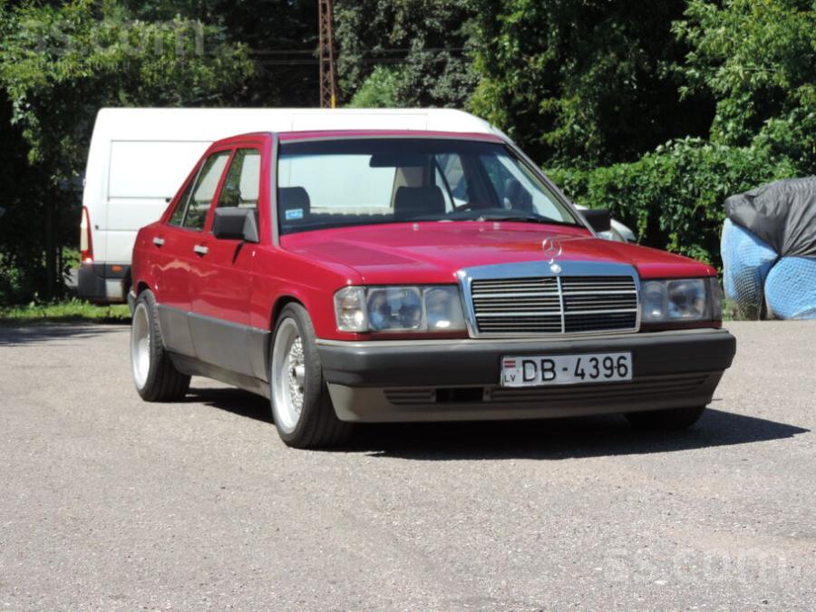 Sarkans Mercedes-Benz 190 1986 Rīga, ar dzinēja tilpumu 2.40 L un nobraukumu 442 tūkst. km par 4800 €, foto 1 vietnē AUTOMOTO.COM.LV