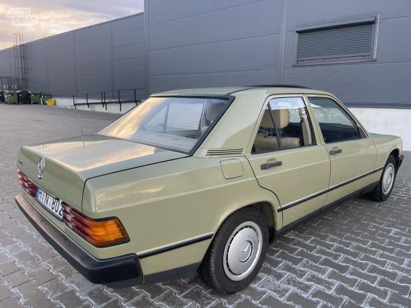 Mercedes-Benz 190 1983 in Siauliai, with an engine capacity of 2.00 L and mileage of 101 thousand km for 5200 €, photo 3 on AUTOMOTO.COM.LV
