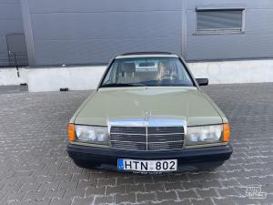 Mercedes-Benz 190 1983 Šauļi, ar dzinēja tilpumu 2.00 L un nobraukumu 101 tūkst. km par 5199 €, foto 3 vietnē AUTOMOTO.COM.LV