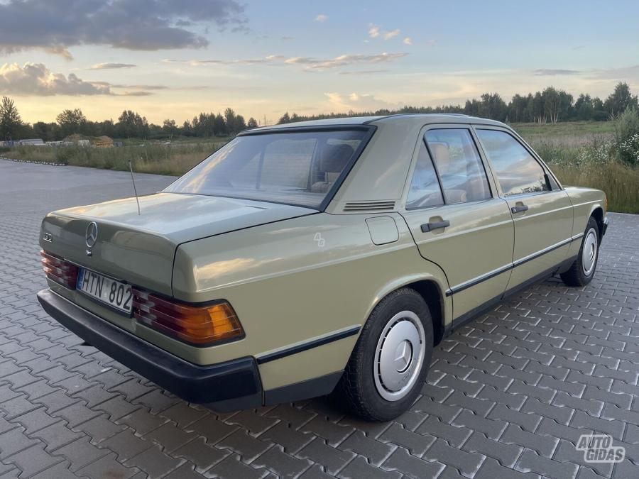 Mercedes-Benz 190 1983 Šauļi, ar dzinēja tilpumu 2.00 L un nobraukumu 101 tūkst. km par 5199 €, foto 5 vietnē AUTOMOTO.COM.LV