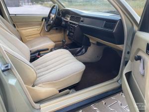 Mercedes-Benz 190 1983 Šauļi, ar dzinēja tilpumu 2.00 L un nobraukumu 101 tūkst. km par 5199 €, foto 11 vietnē AUTOMOTO.COM.LV