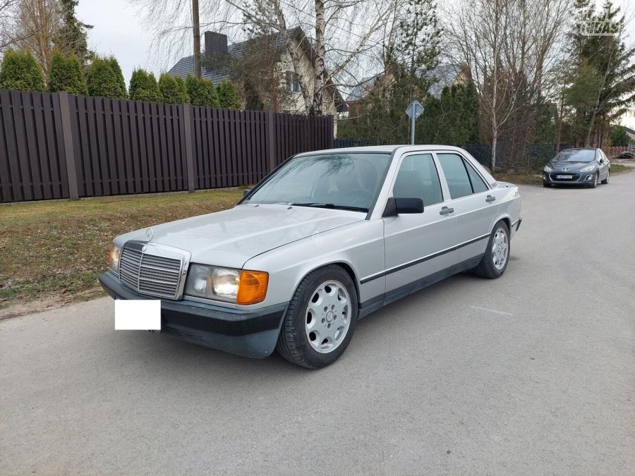 Mercedes-Benz 190 1986 Šauļi, ar dzinēja tilpumu 2.00 L un nobraukumu 287 tūkst. km par 2099 €, foto 3 vietnē AUTOMOTO.COM.LV