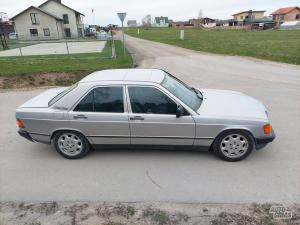 Mercedes-Benz 190 1986 Šauļi, ar dzinēja tilpumu 2.00 L un nobraukumu 287 tūkst. km par 2099 €, foto 5 vietnē AUTOMOTO.COM.LV
