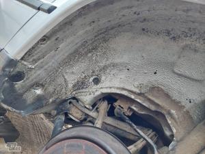 Mercedes-Benz 190 1986 Šauļi, ar dzinēja tilpumu 2.00 L un nobraukumu 287 tūkst. km par 2099 €, foto 24 vietnē AUTOMOTO.COM.LV