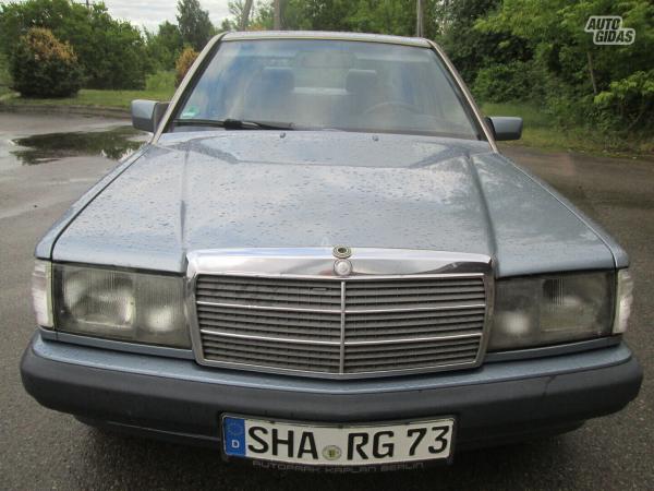 Mercedes-Benz 190 1991 in Kelme, with an engine capacity of 2.00 L and mileage of 193 thousand km for 3950 €, photo 3 on AUTOMOTO.COM.LV
