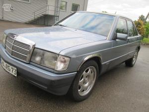 Mercedes-Benz 190 1991 in Kelme, with an engine capacity of 2.00 L and mileage of 193 thousand km for 3950 €, photo 5 on AUTOMOTO.COM.LV