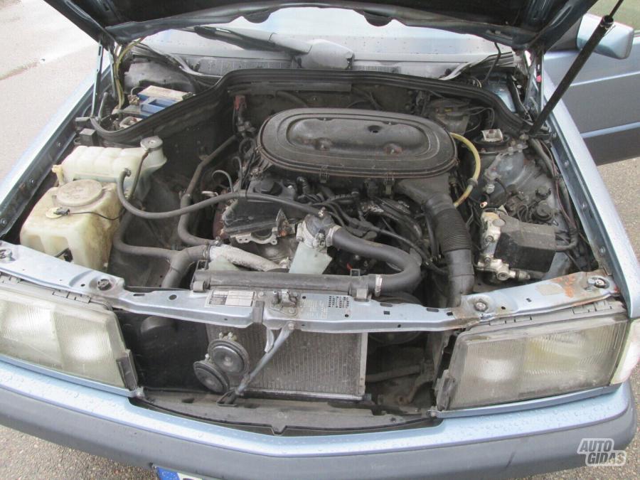 Mercedes-Benz 190 1991 in Kelme, with an engine capacity of 2.00 L and mileage of 193 thousand km for 3950 €, photo 18 on AUTOMOTO.COM.LV