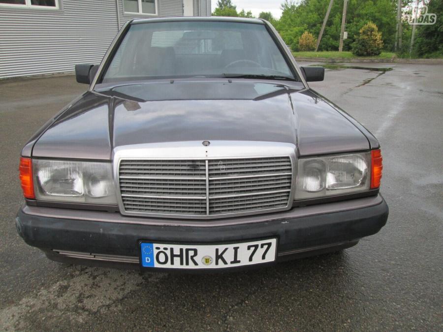 Mercedes-Benz 190 1991 in Kelme, with an engine capacity of 2.00 L and mileage of 193 thousand km for 3950 €, photo 24 on AUTOMOTO.COM.LV
