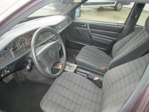 Mercedes-Benz 190 1991 in Kelme, with an engine capacity of 2.00 L and mileage of 193 thousand km for 3950 €, photo 30 on AUTOMOTO.COM.LV