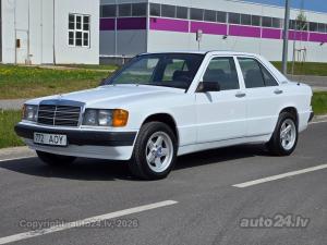 Balts Mercedes-Benz 190 1990 Tallina, ar dzinēja tilpumu 2.00 L un nobraukumu 240 tūkst. km par 4800 €, foto  vietnē AUTOMOTO.COM.LV