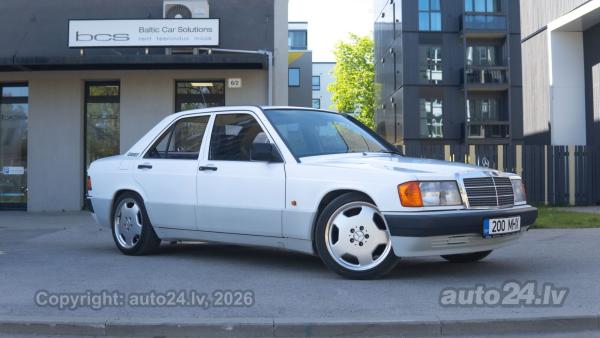 Balts Mercedes-Benz 190 1992 Tallina, ar dzinēja tilpumu 1.80 L un nobraukumu 321 tūkst. km par 4990 €, foto 1 vietnē AUTOMOTO.COM.LV
