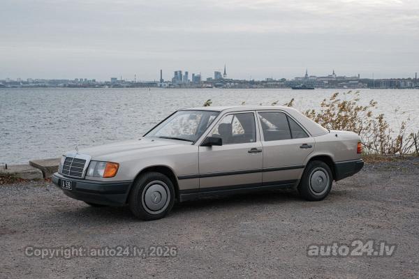 Beige Mercedes-Benz 200 1986 in Tallinn, with an engine capacity of 2.00 L and mileage of 158 thousand km for 11900 €, photo 1 on AUTOMOTO.COM.LV