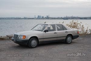 Beige Mercedes-Benz 200 1986 in Tallinn, with an engine capacity of 2.00 L and mileage of 158 thousand km for 11900 €, photo  on AUTOMOTO.COM.LV