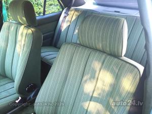 Smilšu krāsa Mercedes-Benz 200 1986 Tallina, ar dzinēja tilpumu 2.00 L un nobraukumu 158 tūkst. km par 11900 €, foto 17 vietnē AUTOMOTO.COM.LV