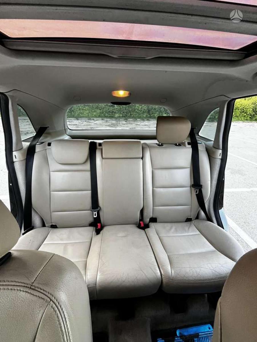 Black Mercedes-Benz 200 2006 in Kedainiai, with an engine capacity of 2.04 L and mileage of 316 thousand km for 1000 €, photo 10 on AUTOMOTO.COM.LV
