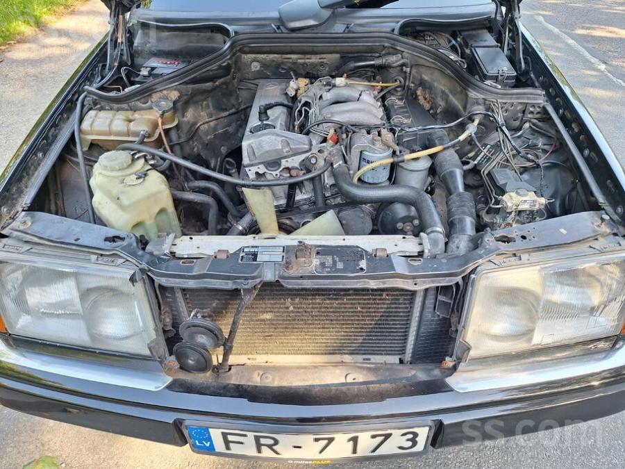 Melns Mercedes-Benz 200 1990 Rīga, ar dzinēja tilpumu 2.00 L un nobraukumu 0 tūkst. km par 3200 €, foto 13 vietnē AUTOMOTO.COM.LV