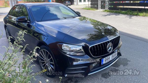Black Mercedes-Benz 200 2017 in Tallinn, with an engine capacity of 2.00 L and mileage of 170 thousand km for 14999 €, photo 3 on AUTOMOTO.COM.LV
