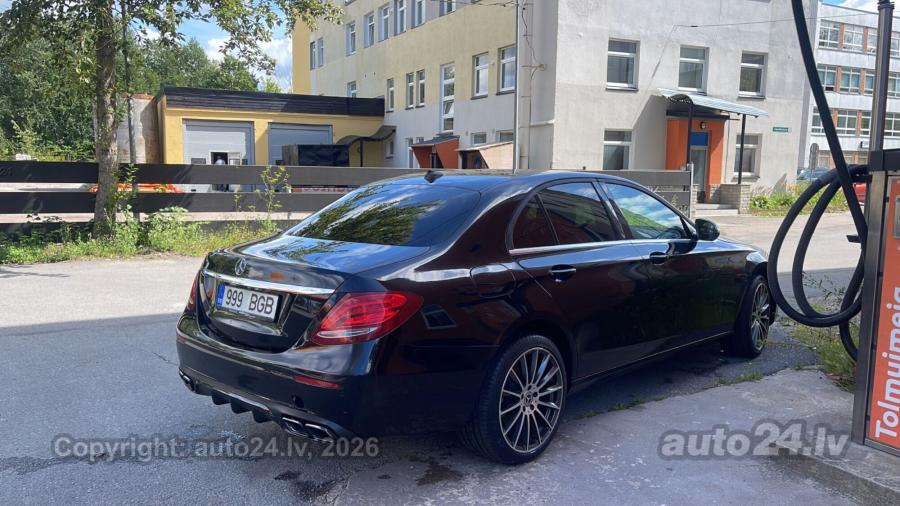 Melns Mercedes-Benz 200 2017 Tallina, ar dzinēja tilpumu 2.00 L un nobraukumu 170 tūkst. km par 14999 €, foto 5 vietnē AUTOMOTO.COM.LV