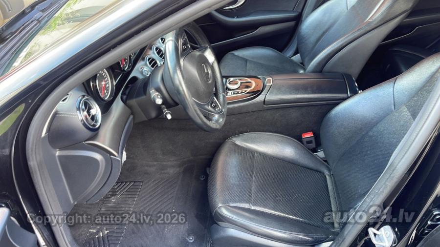 Melns Mercedes-Benz 200 2017 Tallina, ar dzinēja tilpumu 2.00 L un nobraukumu 170 tūkst. km par 14999 €, foto 6 vietnē AUTOMOTO.COM.LV
