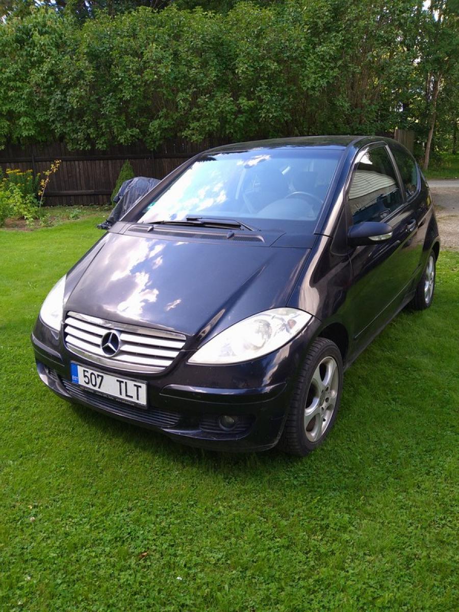 Melns Mercedes-Benz 200 2005 Tallina, ar dzinēja tilpumu 2.00 L un nobraukumu 341 tūkst. km par 750 €, foto 11 vietnē AUTOMOTO.COM.LV