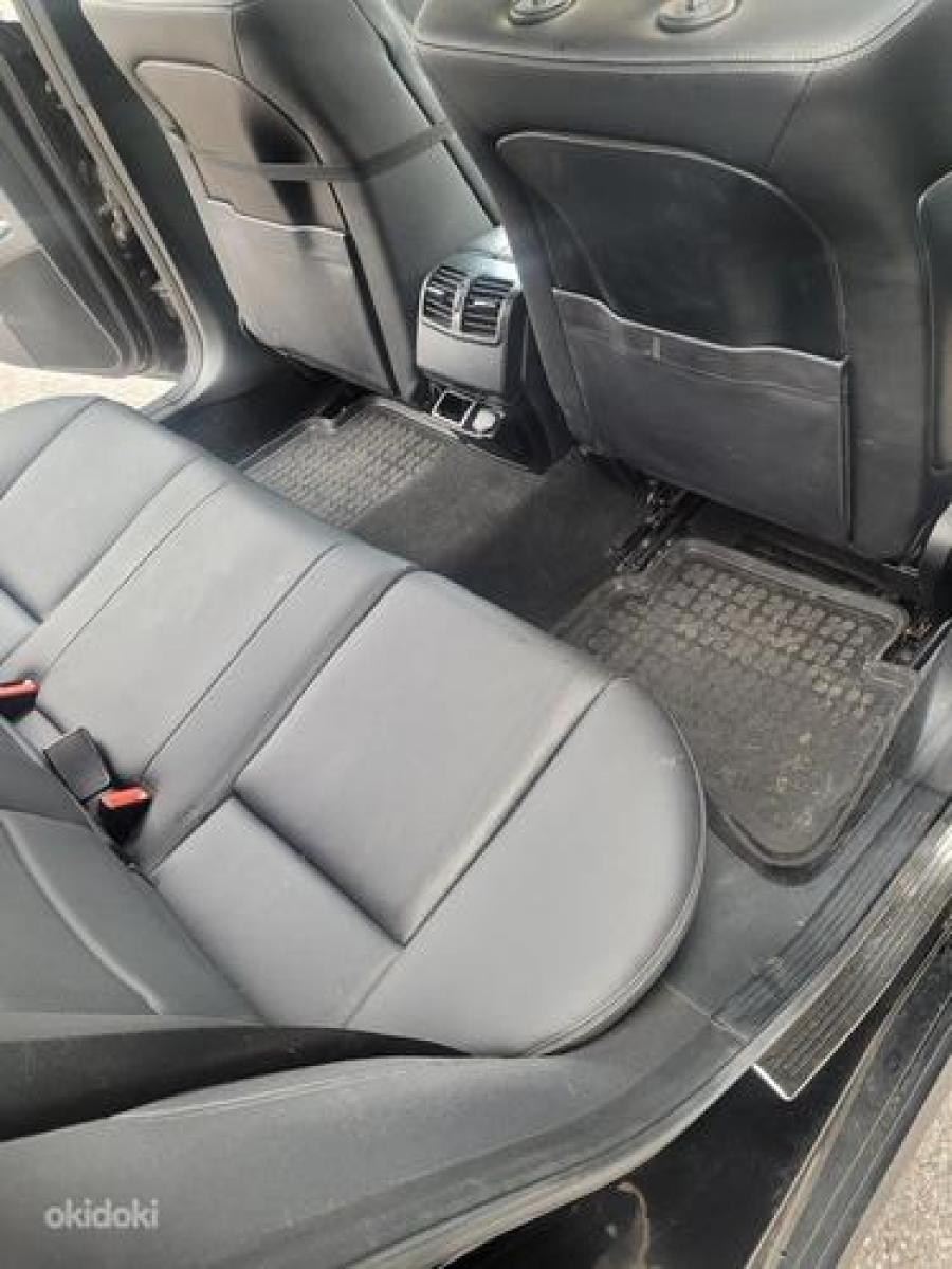 Black Mercedes-Benz 200 2016 in Tallinn, with an engine capacity of 2.00 L and mileage of 0 thousand km for 15500 €, photo 8 on AUTOMOTO.COM.LV