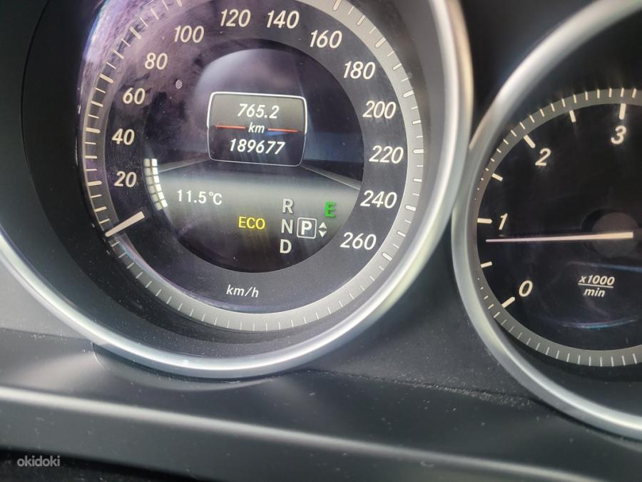 Black Mercedes-Benz 200 2016 in Tallinn, with an engine capacity of 2.00 L and mileage of 0 thousand km for 15500 €, photo 16 on AUTOMOTO.COM.LV