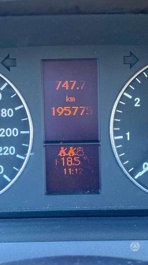 Blue Mercedes-Benz 200 2006 in Kaunas, with an engine capacity of 2.04 L and mileage of 196 thousand km for 1100 €, photo 16 on AUTOMOTO.COM.LV
