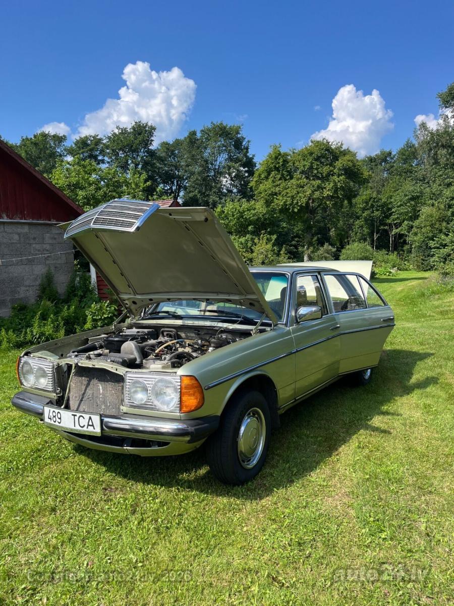 Zaļš Mercedes-Benz 200 1982 Pērnava, ar dzinēja tilpumu 2.00 L un nobraukumu 309 tūkst. km par 7000 €, foto 3 vietnē AUTOMOTO.COM.LV