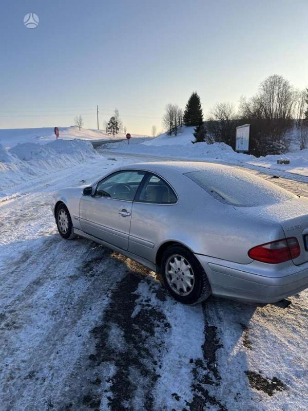 Grey Mercedes-Benz 200 1998 in Plunge, with an engine capacity of 2.00 L and mileage of 236 thousand km for 1700 €, photo 5 on AUTOMOTO.COM.LV