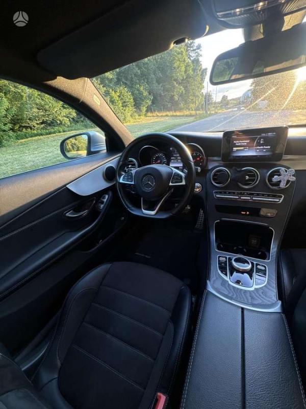 Pelēks Mercedes-Benz 200 2017 Viļņa, ar dzinēja tilpumu 1.99 L un nobraukumu 126 tūkst. km par 23490 €, foto 6 vietnē AUTOMOTO.COM.LV