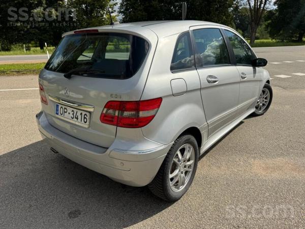 Серый Мерседес 200 2006 в Огре, объемом двигателя 2.00 л и пробегом 165 тыс. км за 3580 €, фото 9 на AUTOMOTO.COM.LV