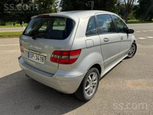 Серый Мерседес 200 2006 в Огре, объемом двигателя 2.00 л и пробегом 165 тыс. км за 3580 €, фото 10 на AUTOMOTO.COM.LV