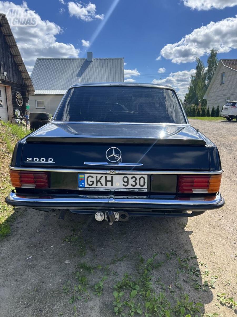 Mercedes-Benz 200 1962 in Vilnius, with an engine capacity of 2.00 L and mileage of 300 thousand km for 12000 €, photo 5 on AUTOMOTO.COM.LV