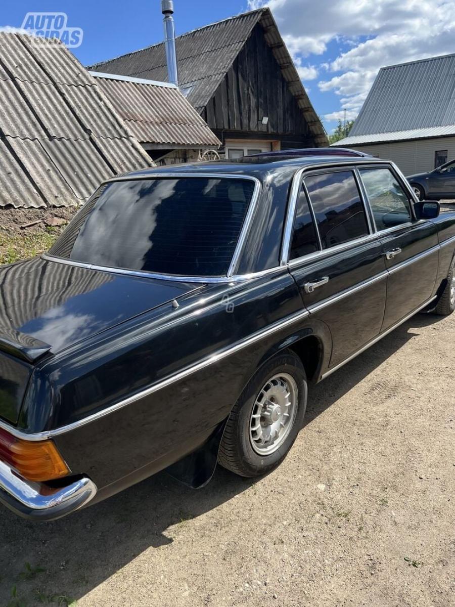 Mercedes-Benz 200 1962 in Vilnius, with an engine capacity of 2.00 L and mileage of 300 thousand km for 12000 €, photo 10 on AUTOMOTO.COM.LV