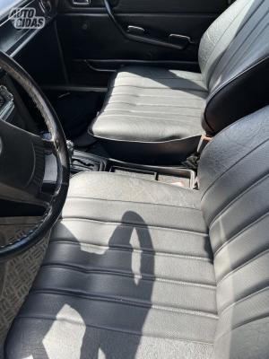 Mercedes-Benz 200 1962 in Vilnius, with an engine capacity of 2.00 L and mileage of 300 thousand km for 12000 €, photo 13 on AUTOMOTO.COM.LV