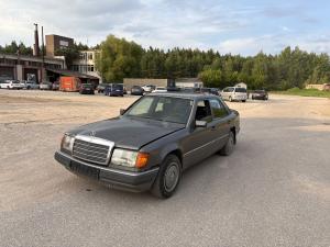 Mercedes-Benz 200 1990 in Varena, with an engine capacity of 2.00 L and mileage of 540 thousand km for 750 €, photo  on AUTOMOTO.COM.LV