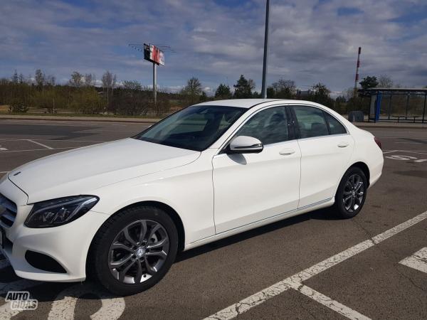 Mercedes-Benz 200 2016 Trakai, ar dzinēja tilpumu 2.10 L un nobraukumu 265 tūkst. km par 11500 €, foto 4 vietnē AUTOMOTO.COM.LV